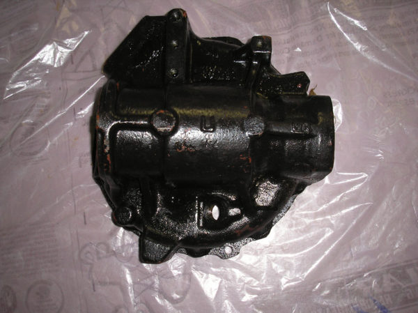 Final Drive Housing (Right Hand) - Agri-Tech Imports